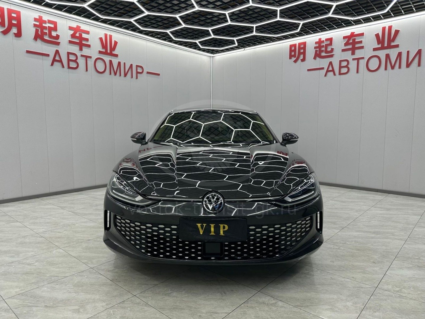 Заказать Volkswagen Lamando L в Китае